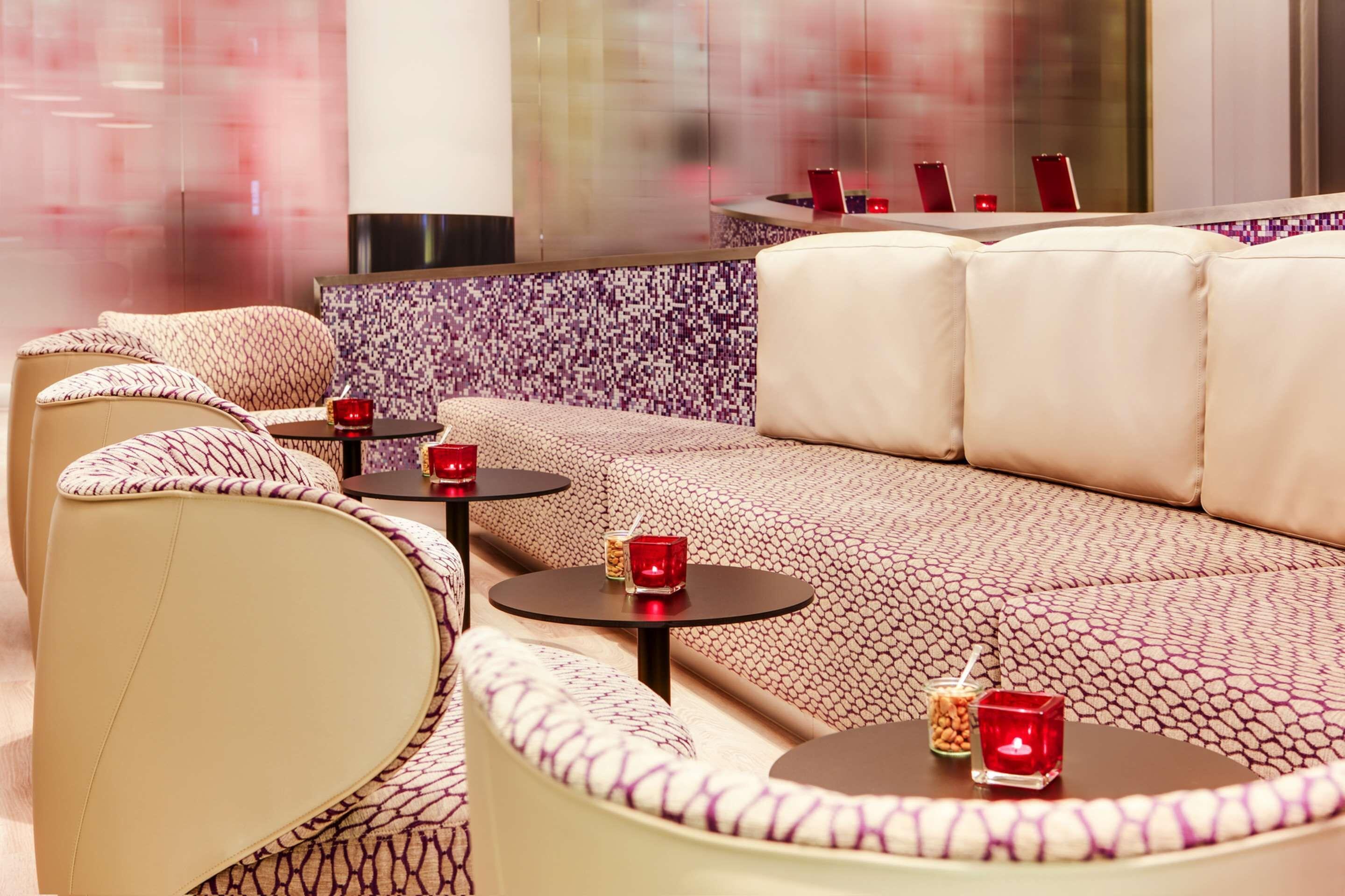 INTERCITYHOTEL HAMBURG DAMMTOR-MESSE | SAVE ON YOUR STAY IN ST. PAULI